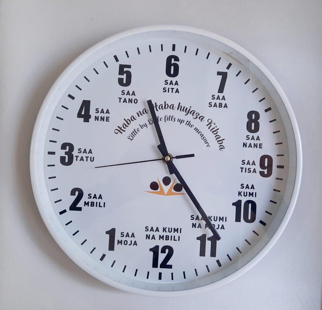 Swahili wall clock - Langata Link Shops